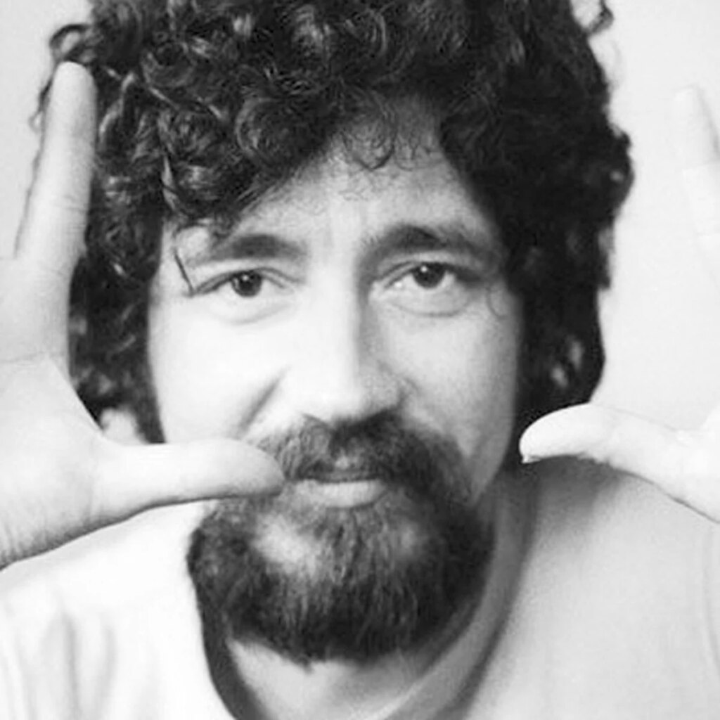 Raul Seixas 80 anos: Um livro, um filme e uma série sobre Raulzito - THMais - Você por dentro de ...